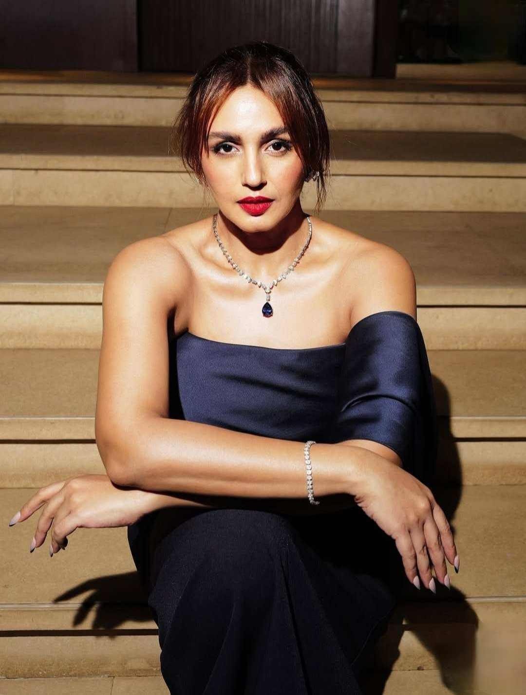 20 Top Indian Web Series Actresses